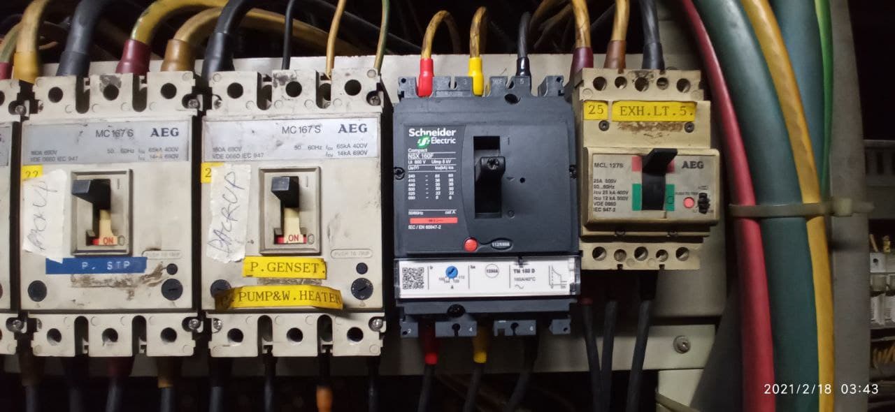 Replacement MCCB Mall Mangga Dua - Panel-listrik.id