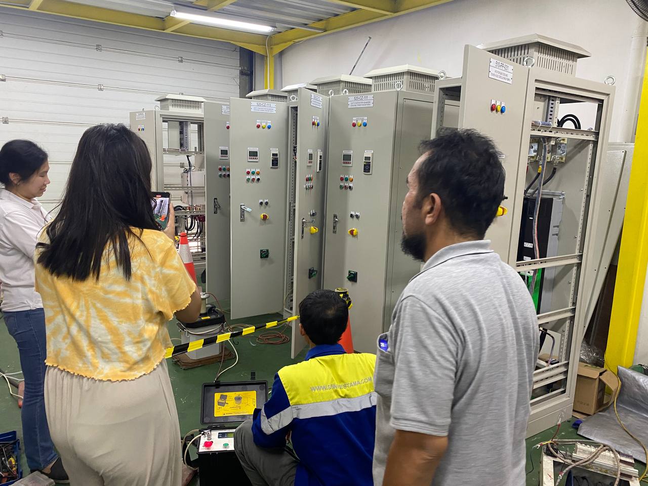 Nidec Panel Smelting - VSD Softstater - Panel-listrik.id